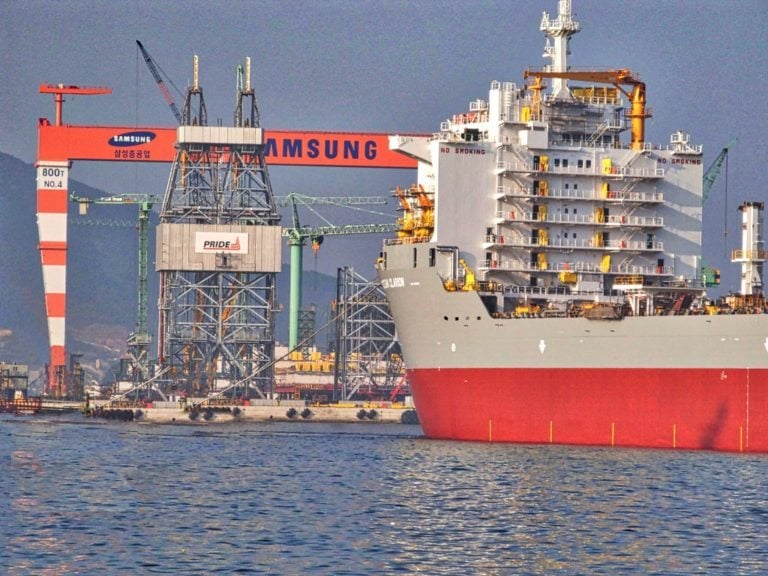 Samsung Heavy Raises Nearly $1 Billion