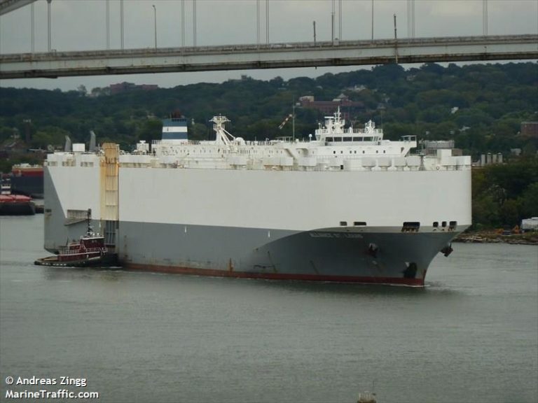 American Car Carrier 'Alliance St. Louis' Adrift in Gulf of Mexico ...