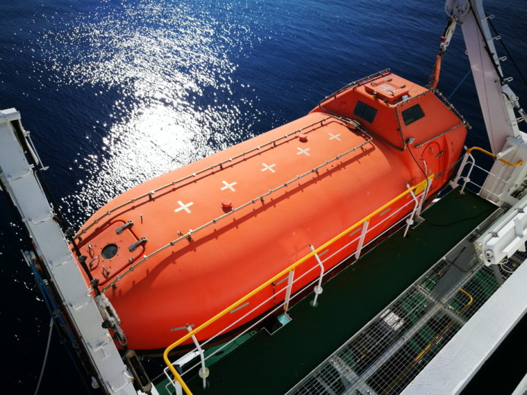 lifeboat accident Archives – gCaptain