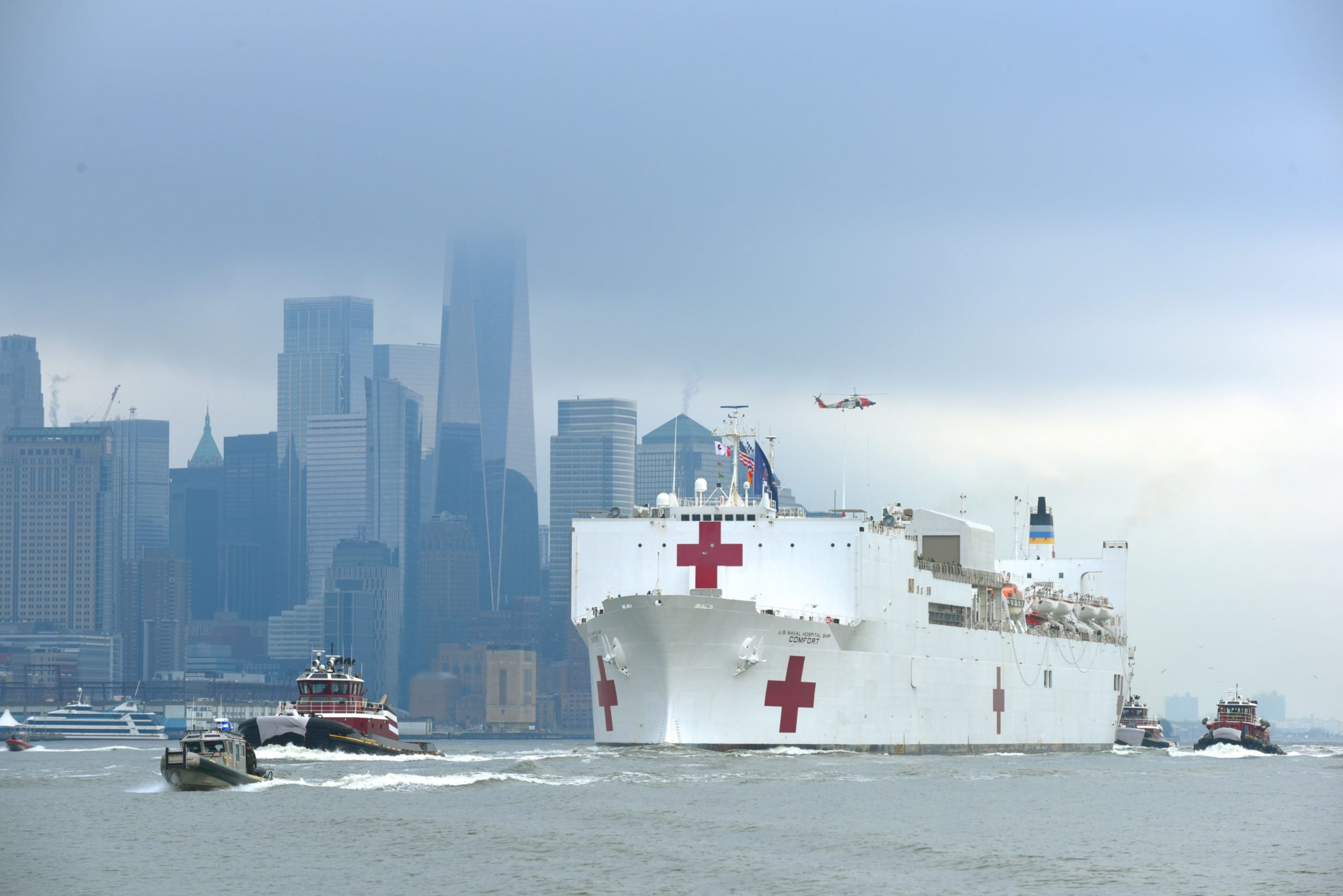 Navy Hospital Ship Joins Frontline of U.S. Coronavirus Battle
