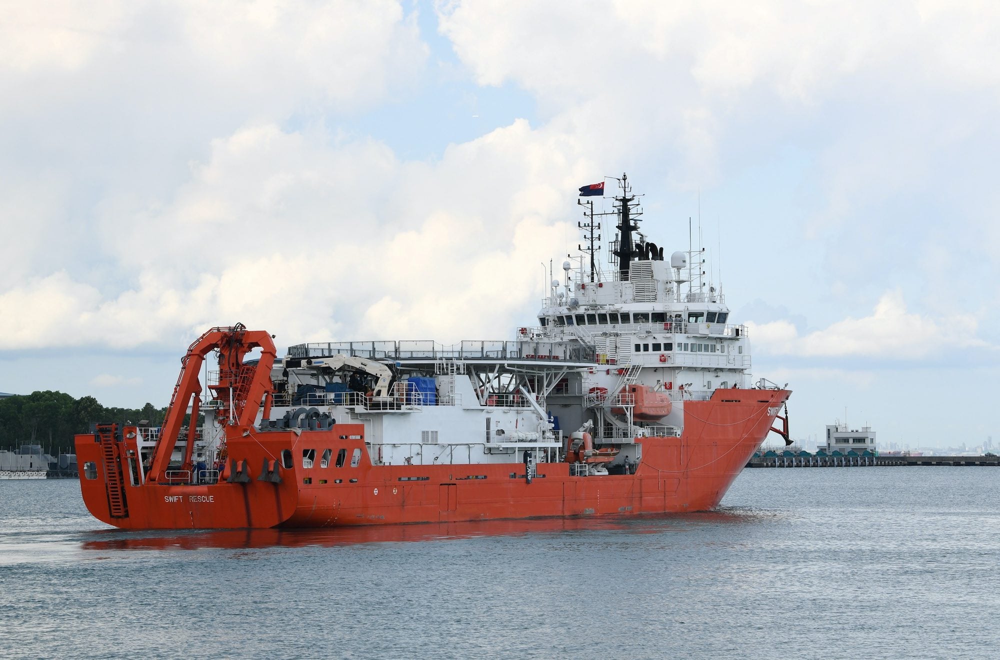 Indonesia Orders All Out Effort To Find Submarine As Oxygen Runs Low Indonesia Orders All Out Effort To Find Submarine As Oxygen Runs Low