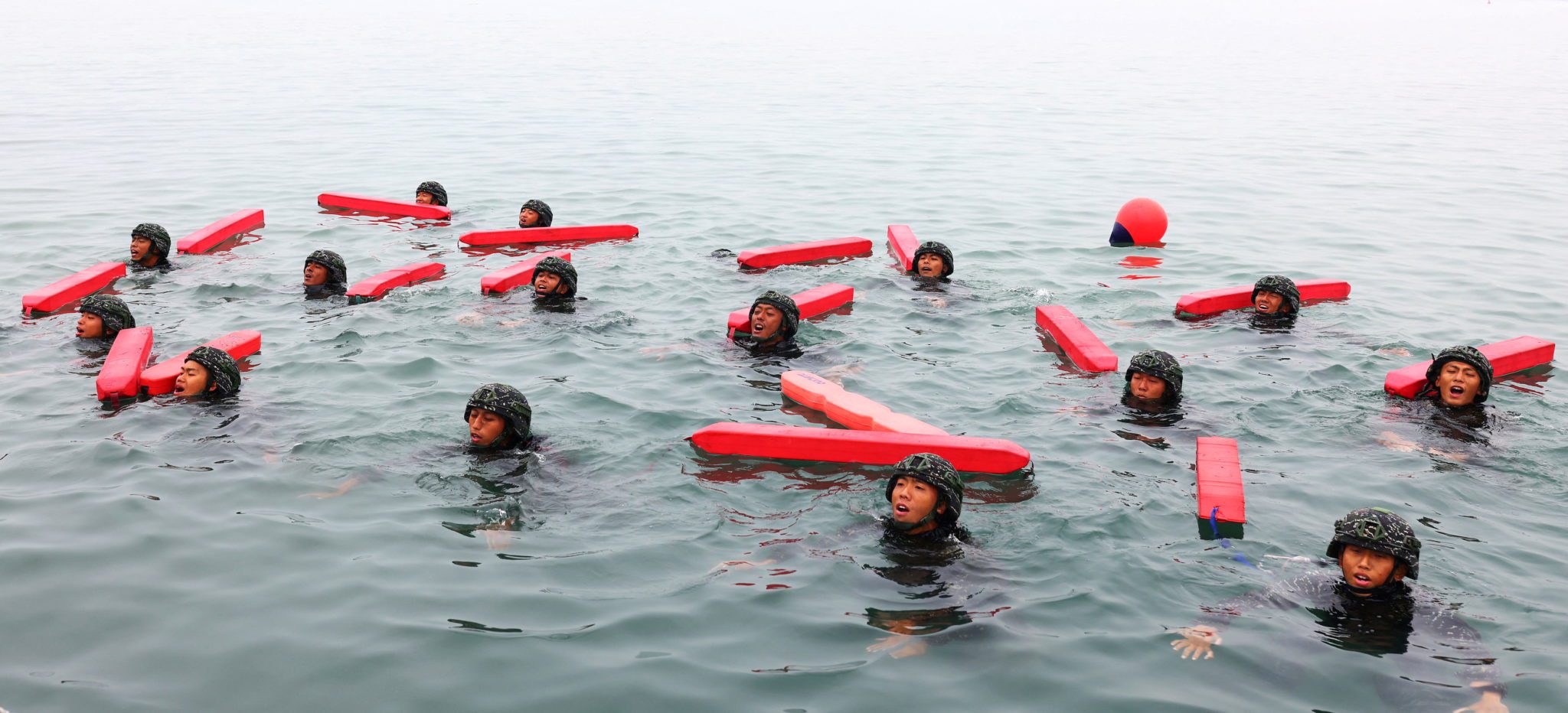 A Look Inside Taiwan's Brutal ARP Navy Frogman Program