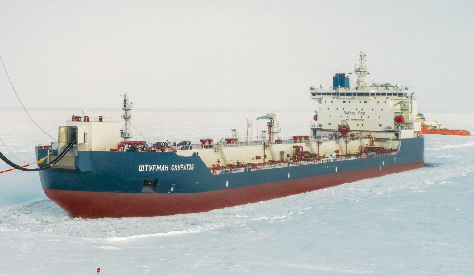 Crude Oil Shipments Return to Arctic as Russia Sends Tanker To Asia