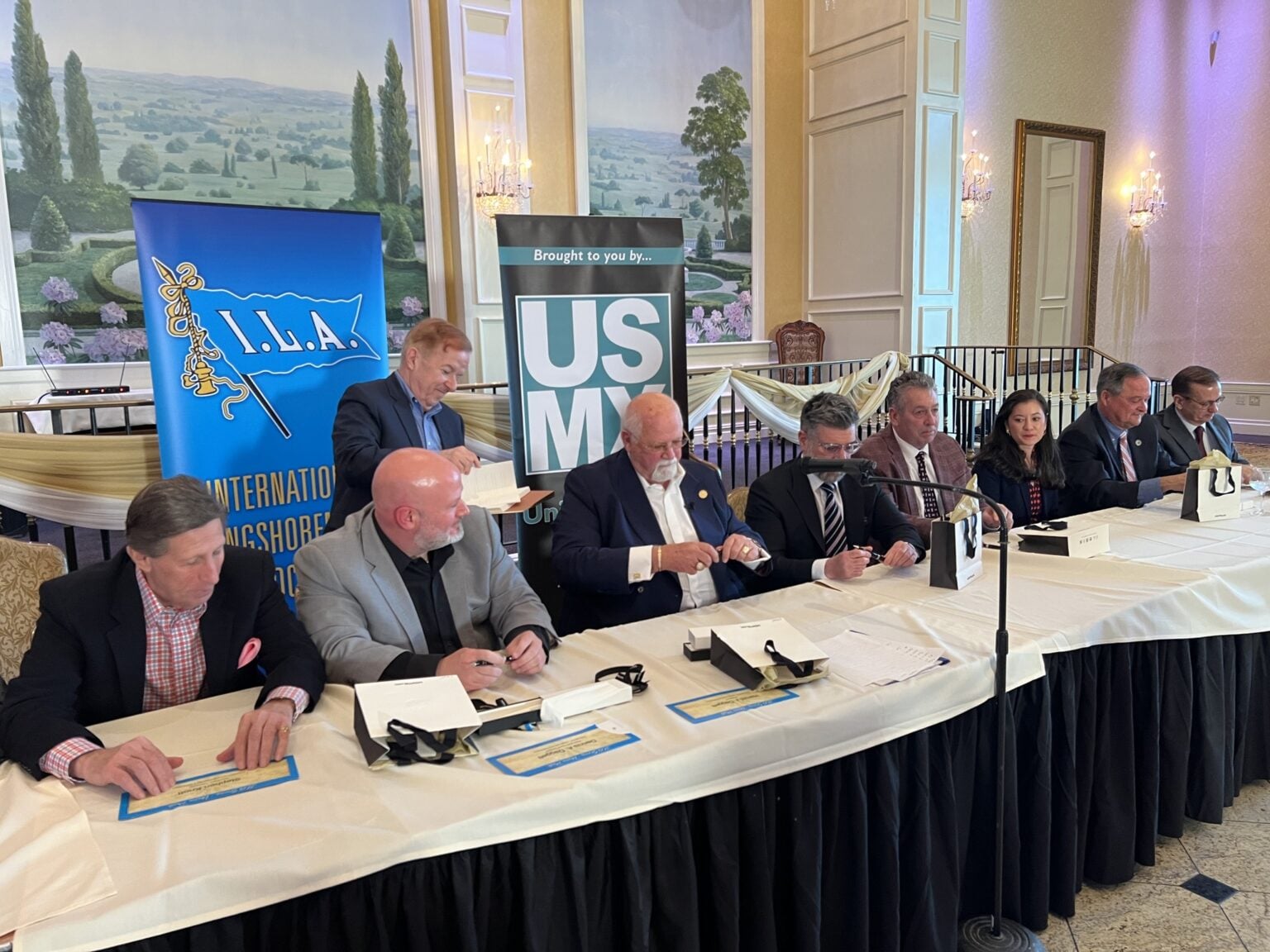 Done Deal: Historic ILA-USMX Contract Brings Six Years of 'Labor Peace ...
