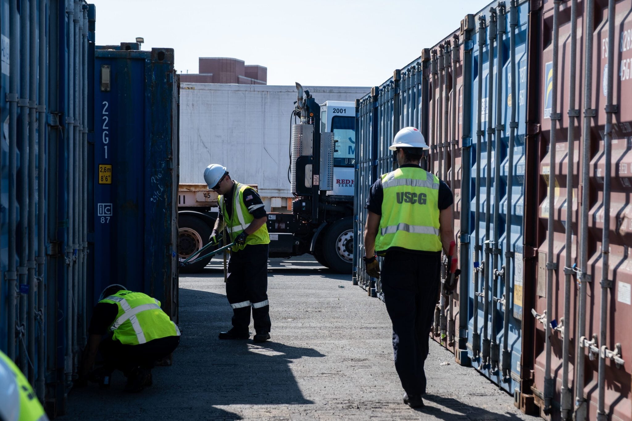 Joint Operation Yields Major Hazmat Violations at NY/NJ Port