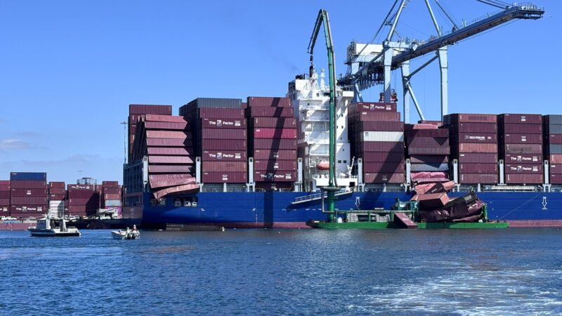 Berthed Containership Loses 67 Boxes Overboard at Port of Long Beach